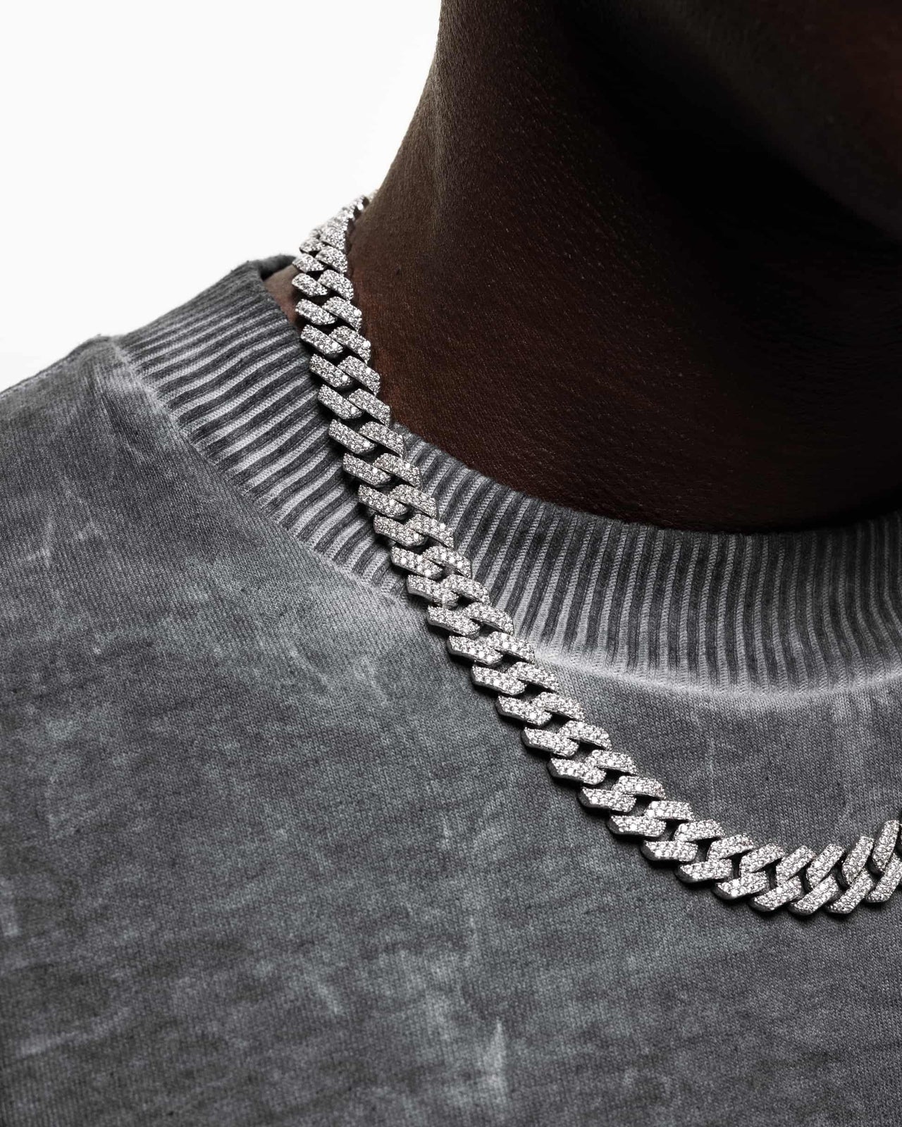 Iced Out Cuban (Silver) 12mm – KOLT&CO